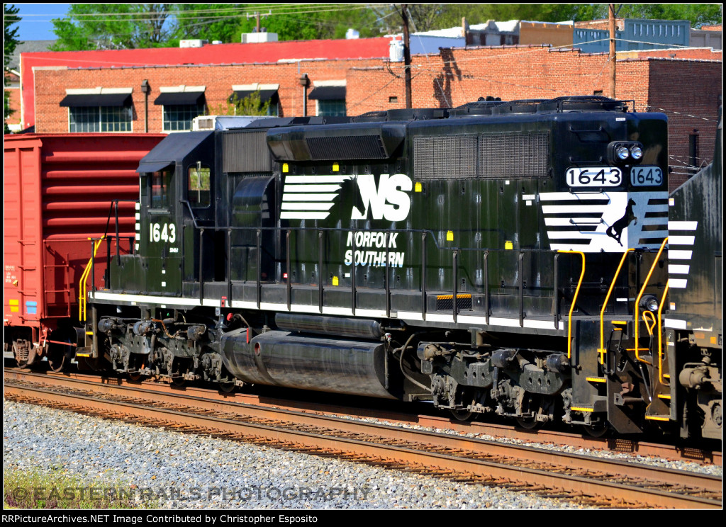 NS SD40-2 1643 on 337